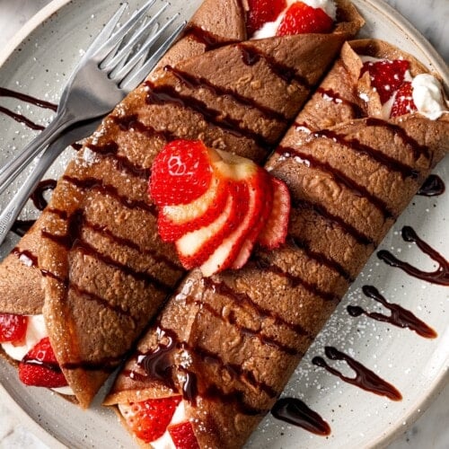 Chocolate Crepes with Strawberries | Skinnytaste