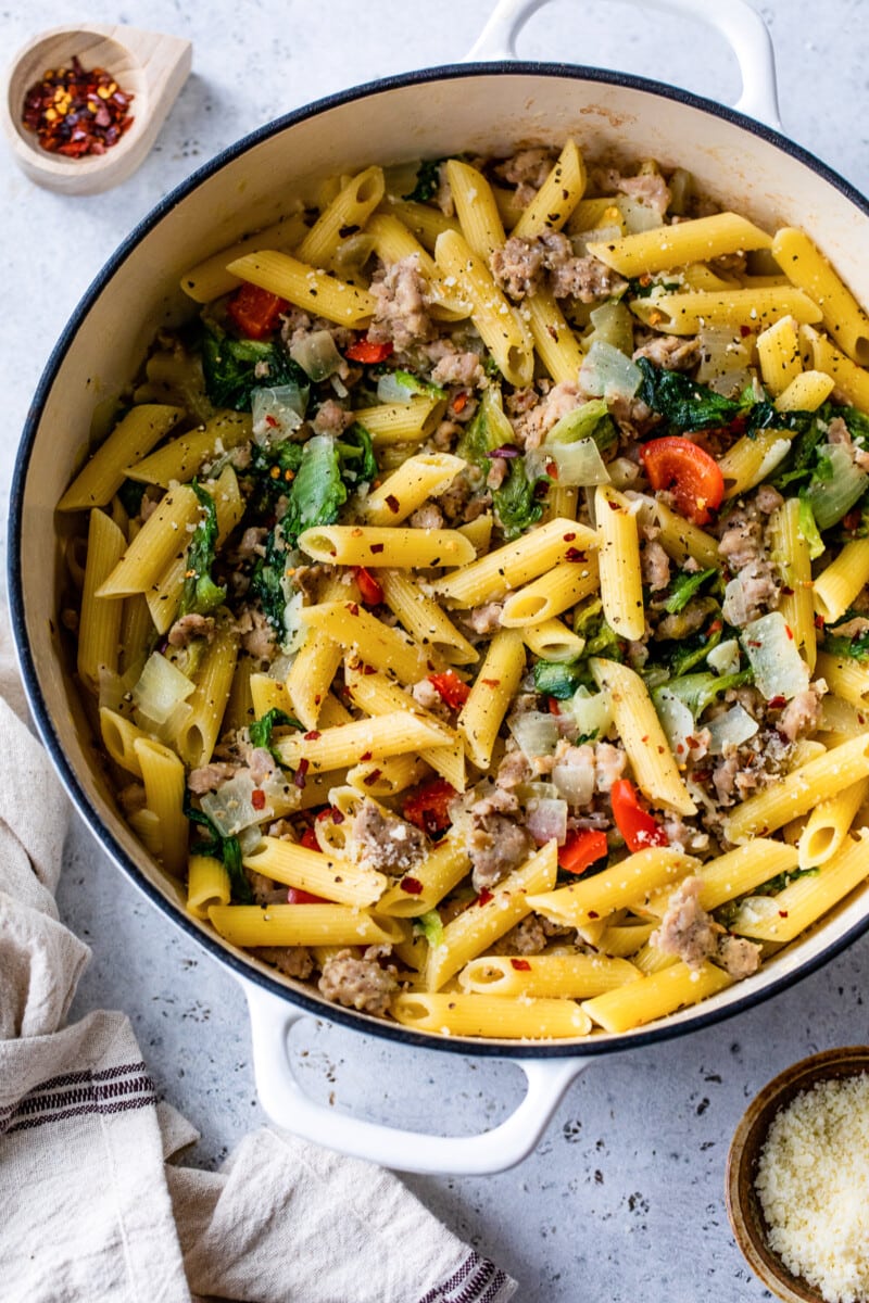 Escarole Pasta with Sausage and Peppers - Skinnytaste