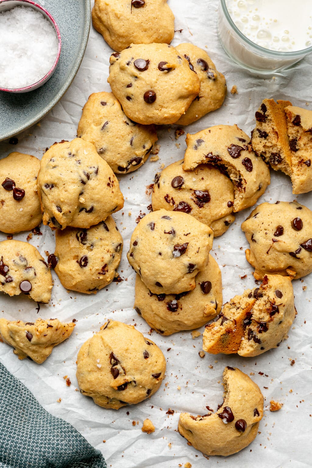 Chewy Chocolate Chip Cookies (Low-Fat) - Skinnytaste