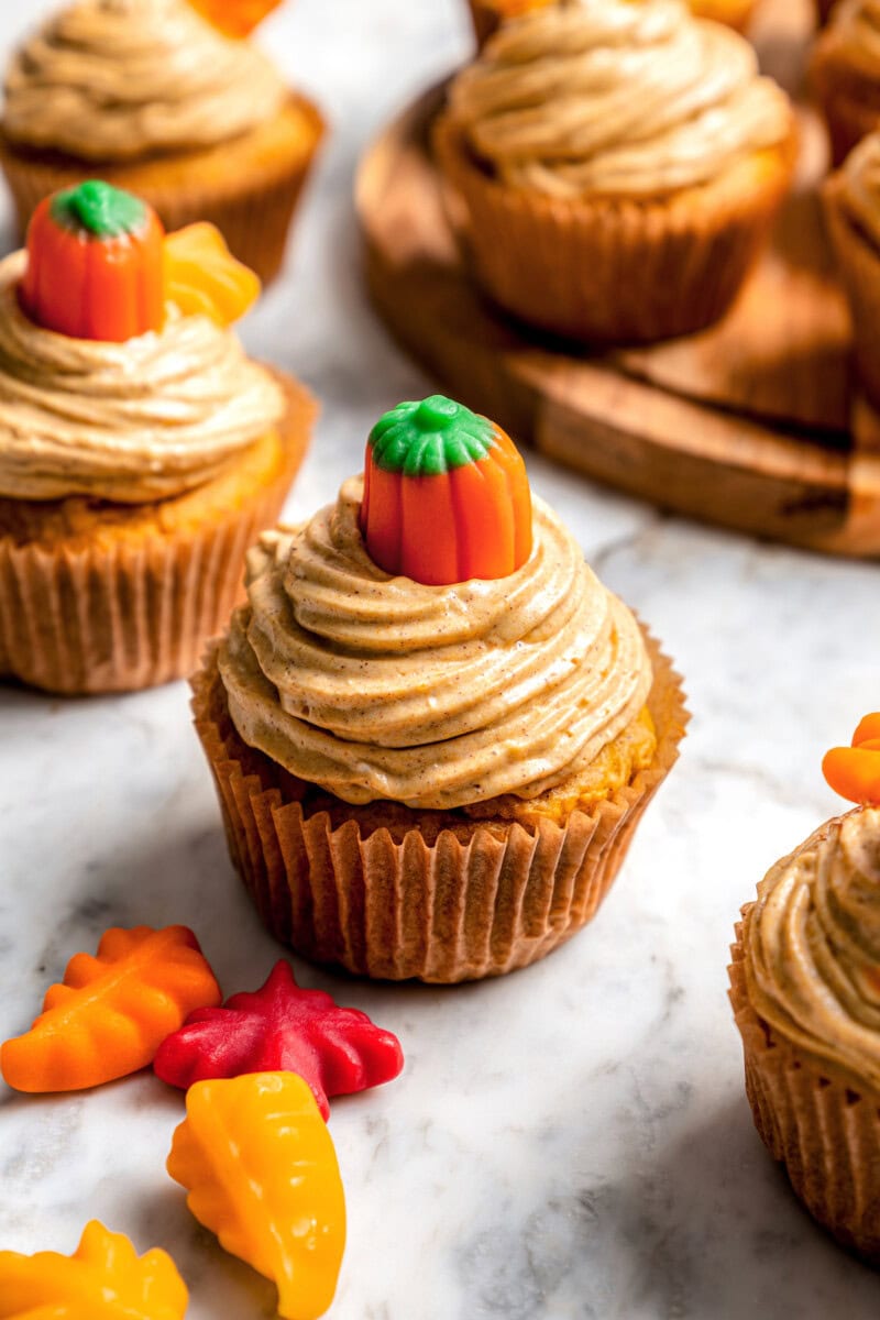 Pumpkin Cupcakes | Skinnytaste