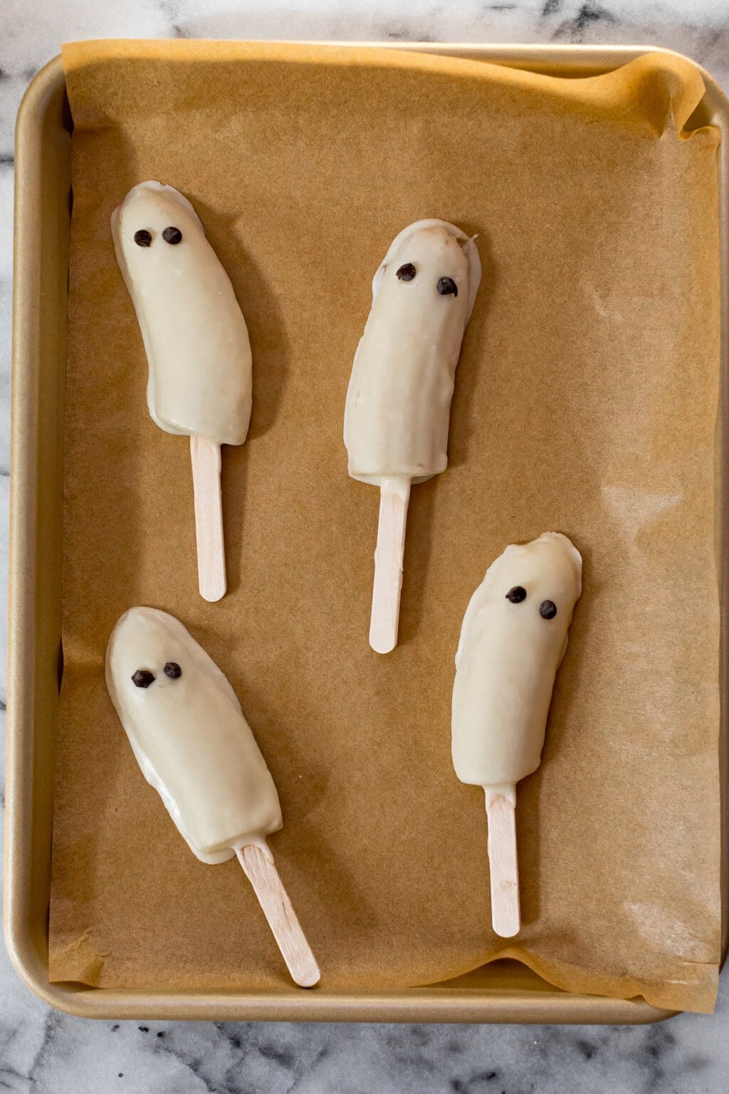 Frozen Chocolate Banana Ghost Pops - Skinnytaste