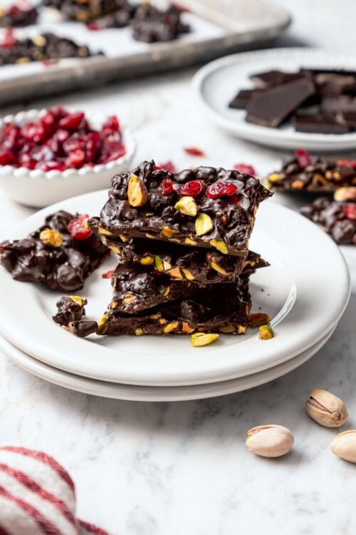 Dark Chocolate Bark with Pistachios and Cranberries – Nature's Gateway