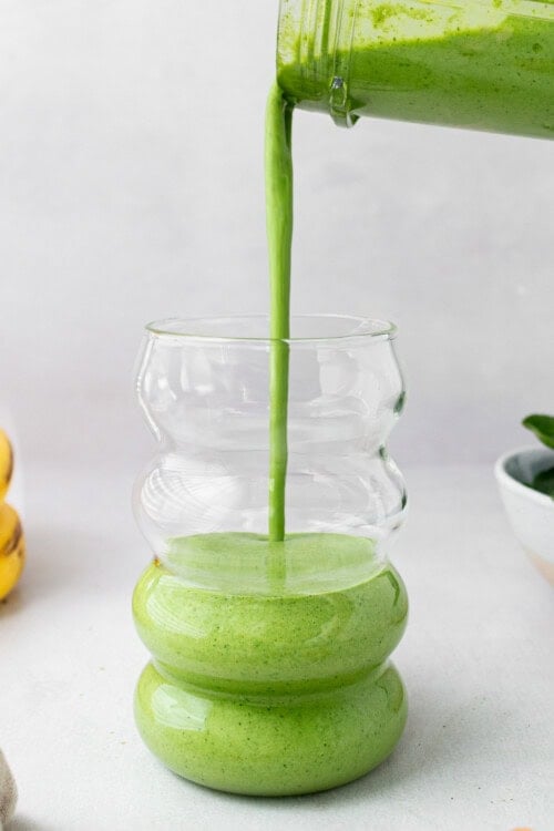Green Smoothie (aka Green Monster) - Skinnytaste