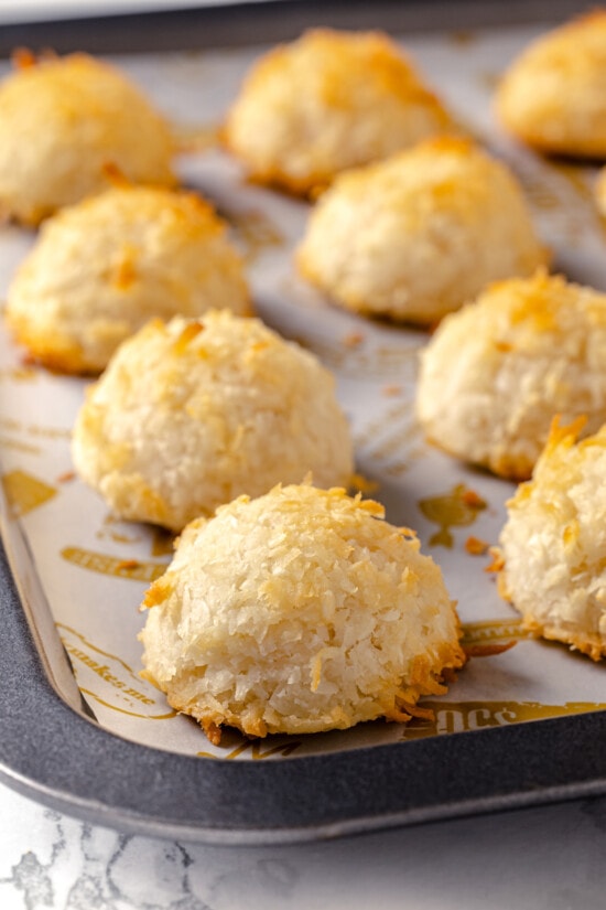 Coconut Macaroons - Eating Healthy Blog