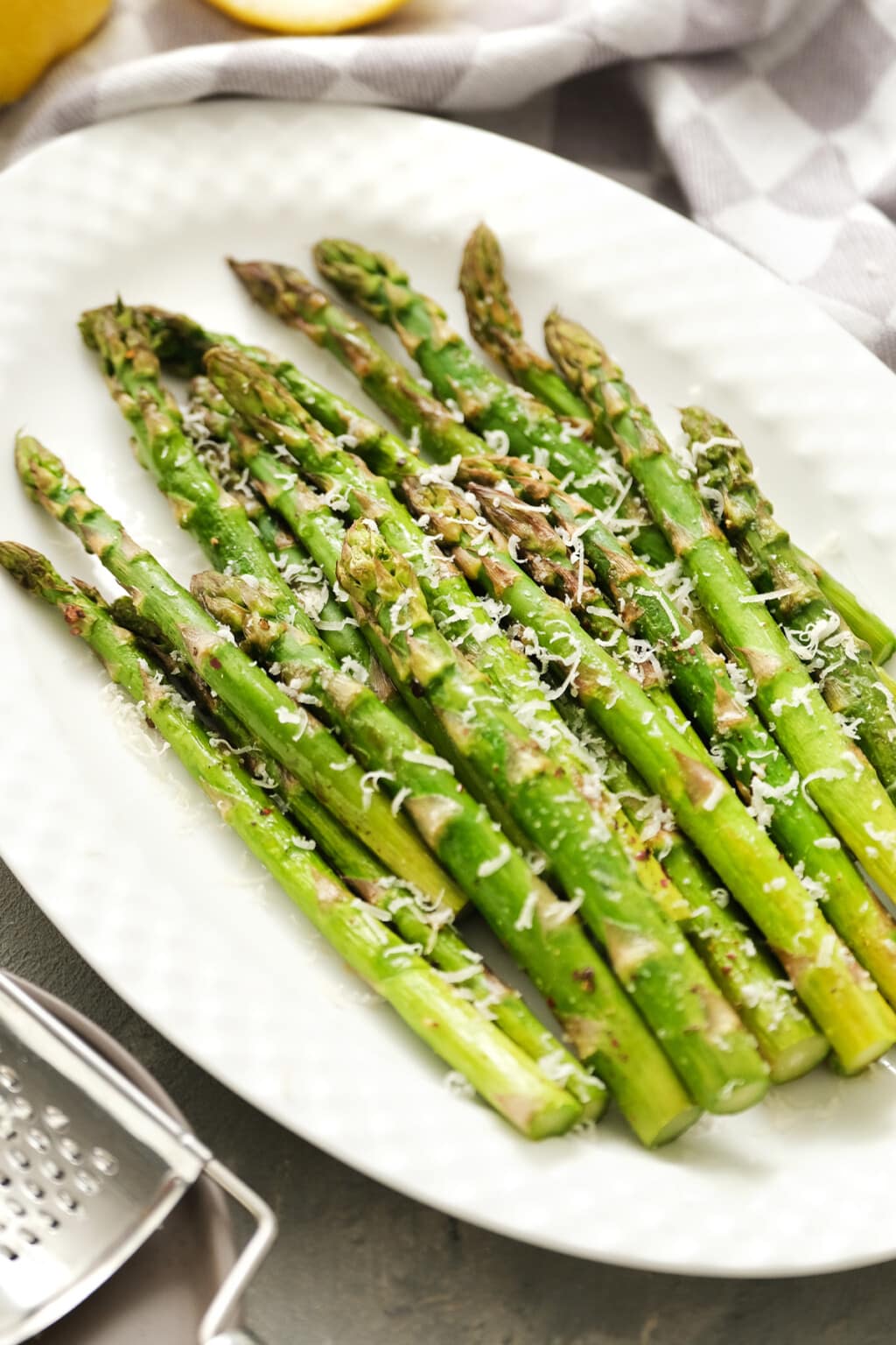 Roasted Asparagus | Easy Vegetable Side Dish - Skinnytaste