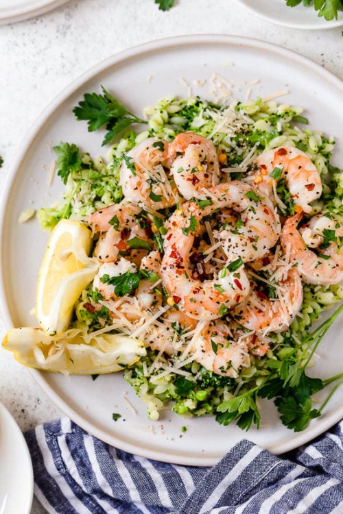 Shrimp Scampi with Broccoli Orzo - Skinnytaste