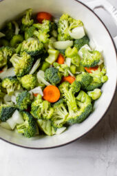 Detox Vegetable Soup (Vegan and Dairy-free) - Skinnytaste