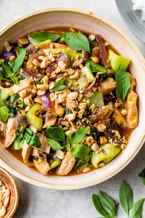 Garlic-Ginger Chicken Stir-Fry - Skinnytaste