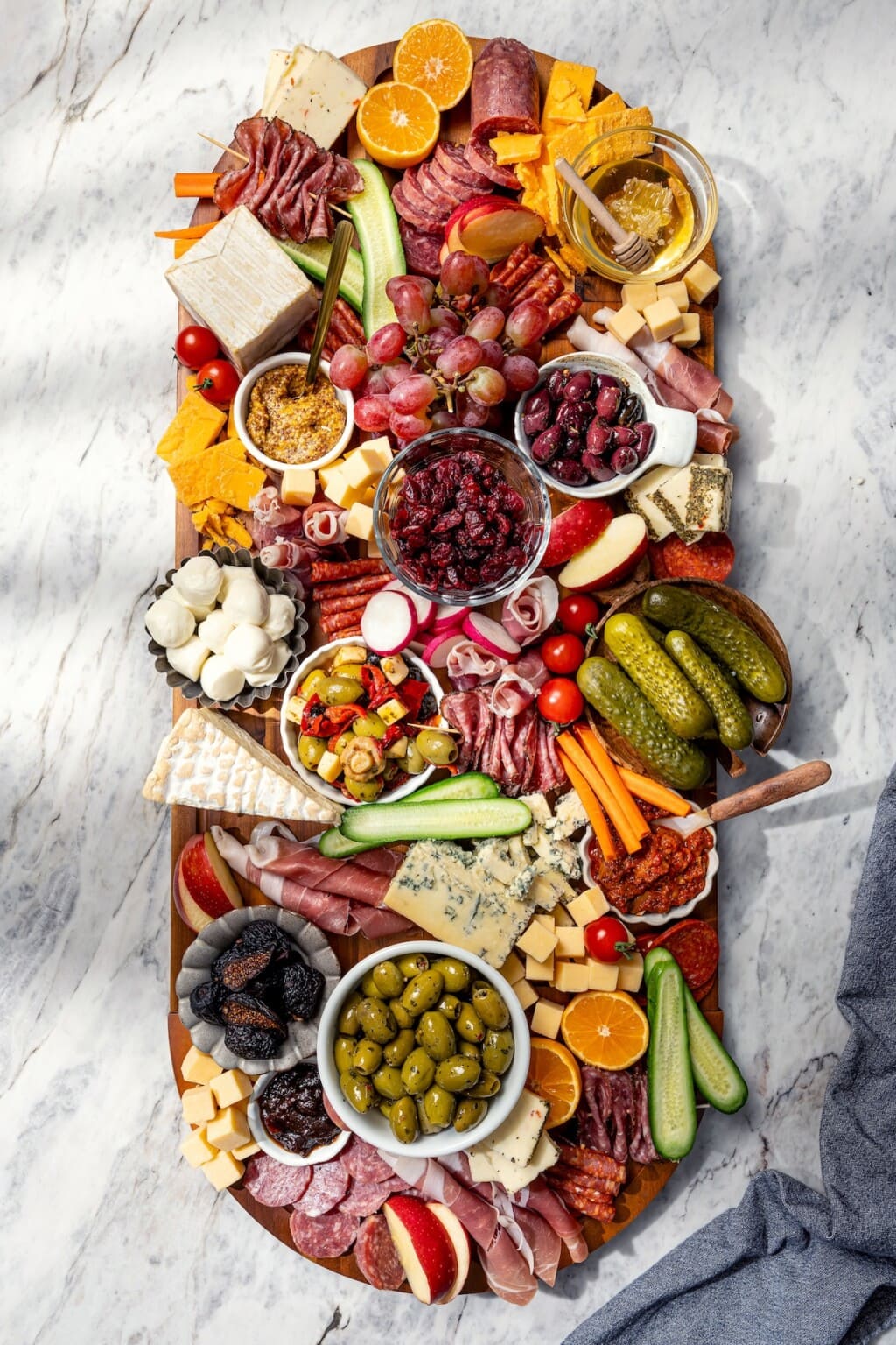 How to Make a Charcuterie and Cheese Board | Skinnytaste