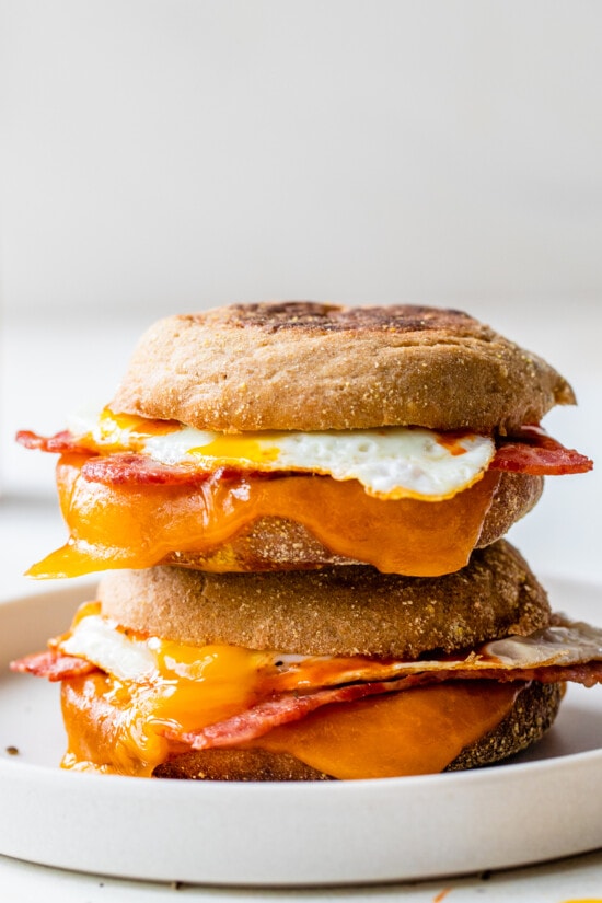 English Muffin Breakfast Sandwich – Skinnytaste – Nature's Gateway