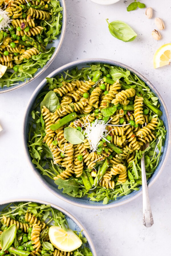 Pesto Pasta with Asparagus and Peas - Skinnytaste