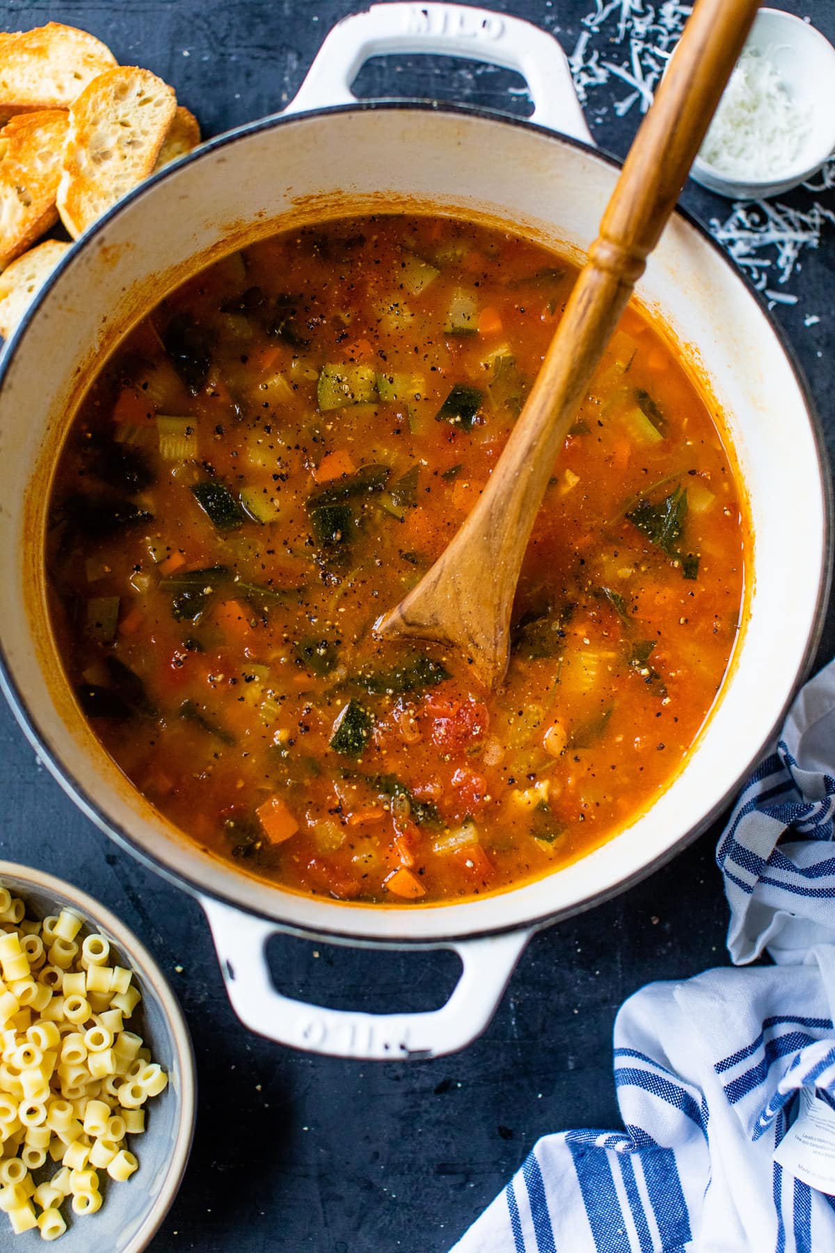 Minestrone Soup - Skinnytaste