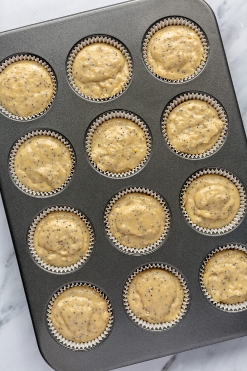Lemon Poppy Seed Cupcakes | Easy Spring Dessert Idea