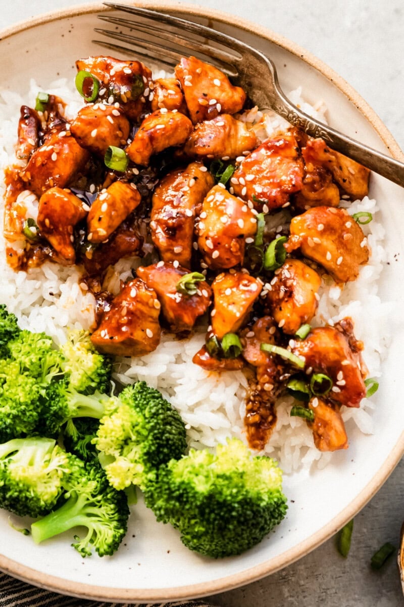 Sesame Chicken (Easy, Healthy Recipe) - Skinnytaste
