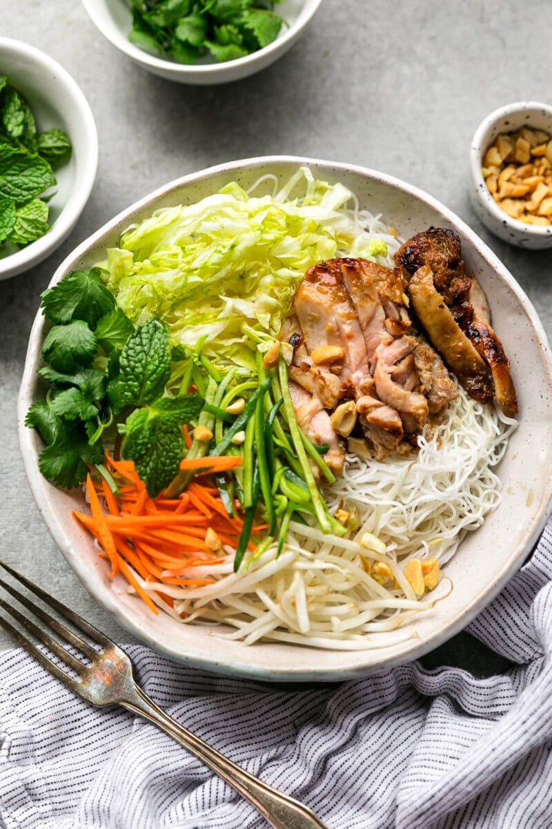 Lemongrass Chicken Noodle Bowls - Diet Requirements
