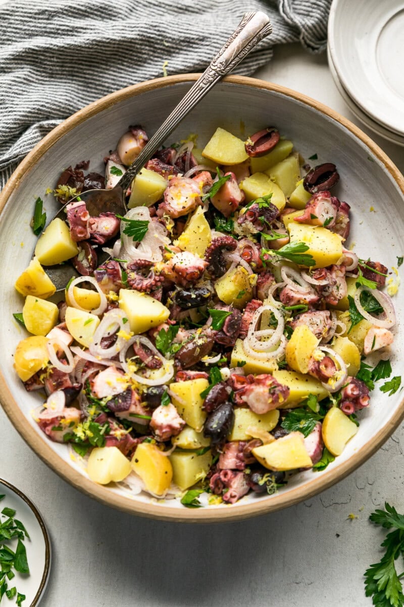 Healthy & Delicious Salad Recipes - Skinnytaste