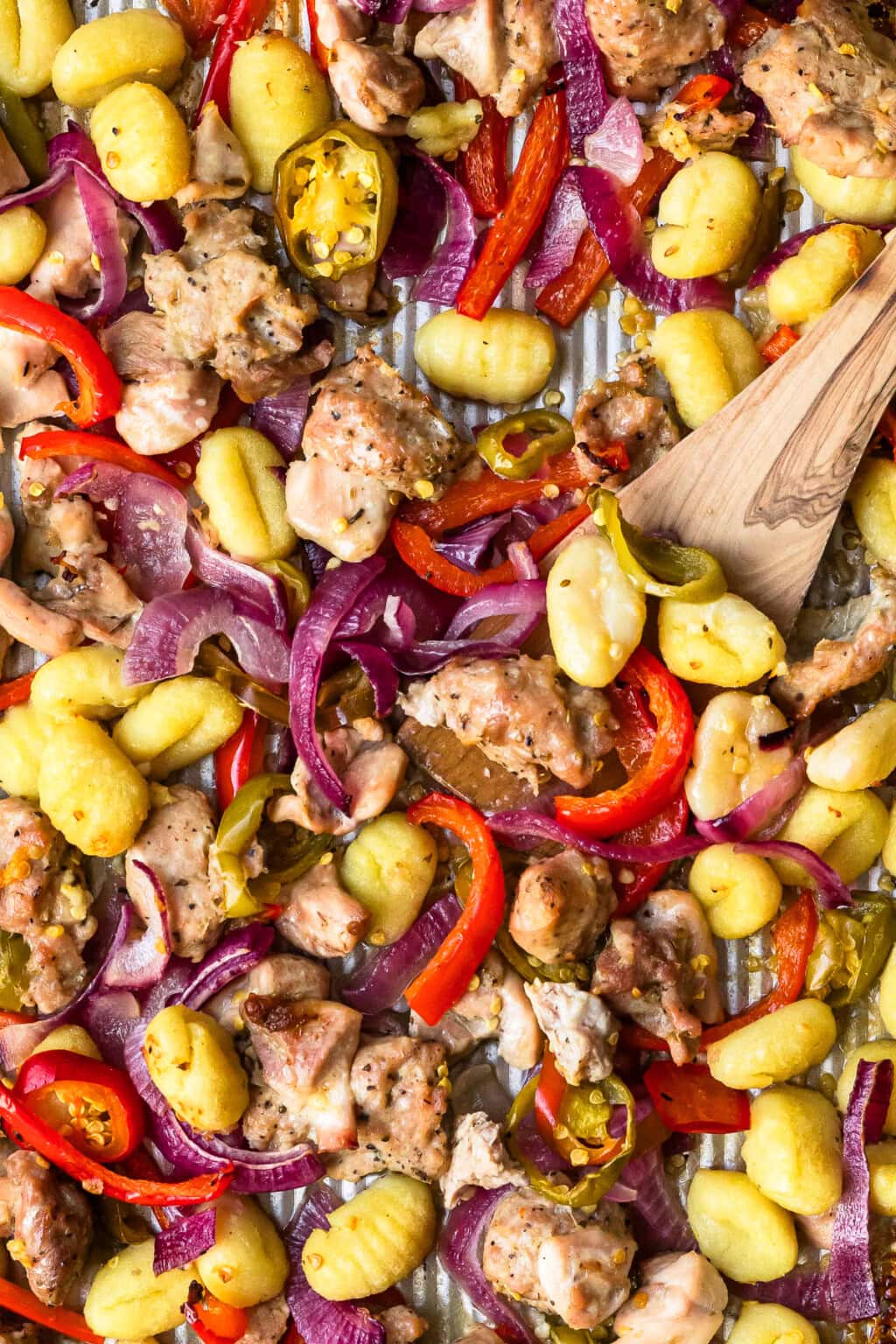 Sheet Pan Chicken Scarpariello (Easy One Pan Dinner) - Skinnytaste
