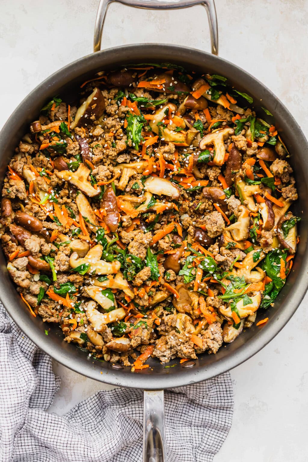 Ground Beef Bibimbap (Easy Korean-Inspired One-Skillet Bowl) - Skinnytaste